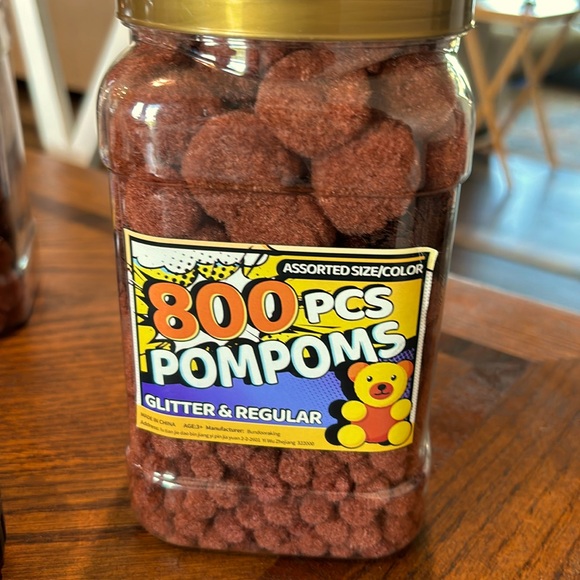 Office | 80pcs Craft Pom Poms In Brown Assorted Sizes And Contains ...